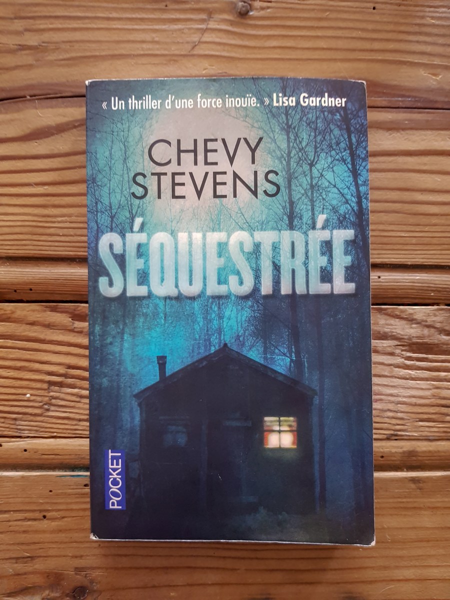 Séquestrée – Chevy Stevens – Black Books